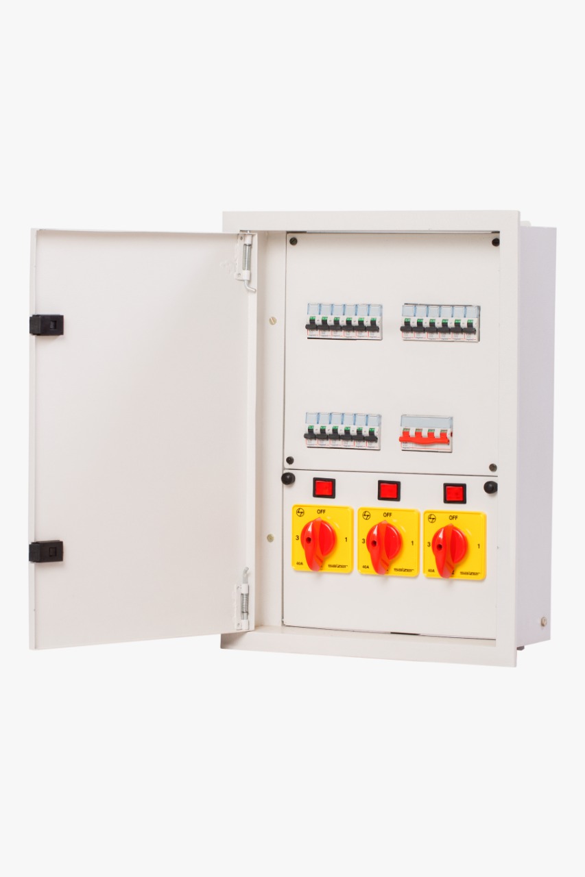 Buy AB CONTROLS 6 Way Distribution Boards Three Phase online at best ...