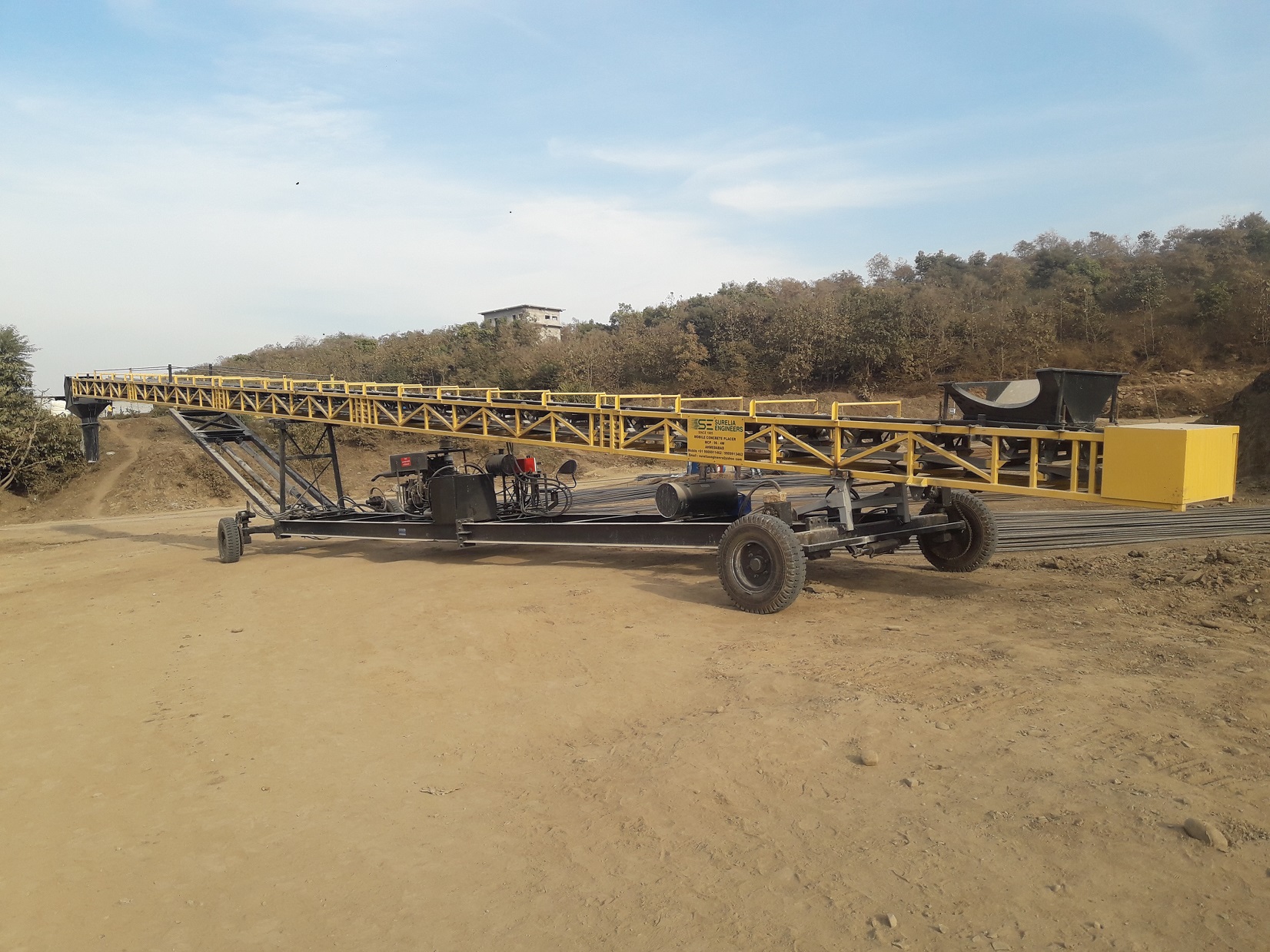 Buy ELEPHANT Mobile Concrete Placer EMCP-106 4W 80-90 Cum/Hr online at ...