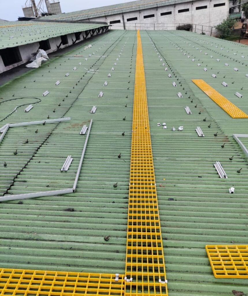 Buy INNOVATE MATERIALS FRP Roof Top Walkway 500 kg online at best rates ...
