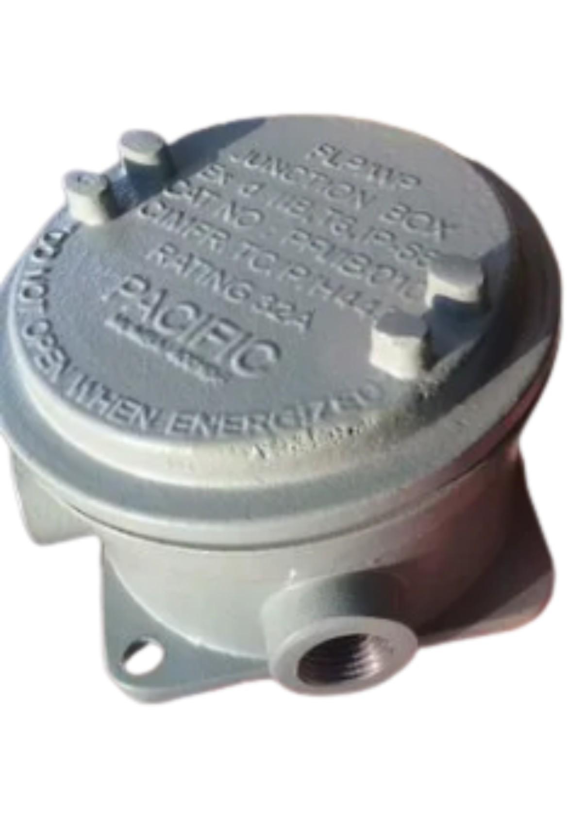 Buy 100 x 100 mm Surface Mounted 2 ways Junction Boxes online at best ...