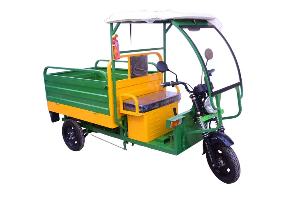 Buy RANGER 80 km 100 Ah Electric Rickshaw online at best rates in India ...