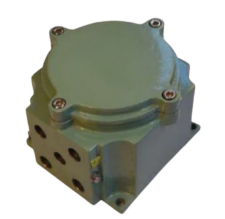 Buy 150 x 150 mm Surface Mounted 2 ways Junction Boxes online at best ...