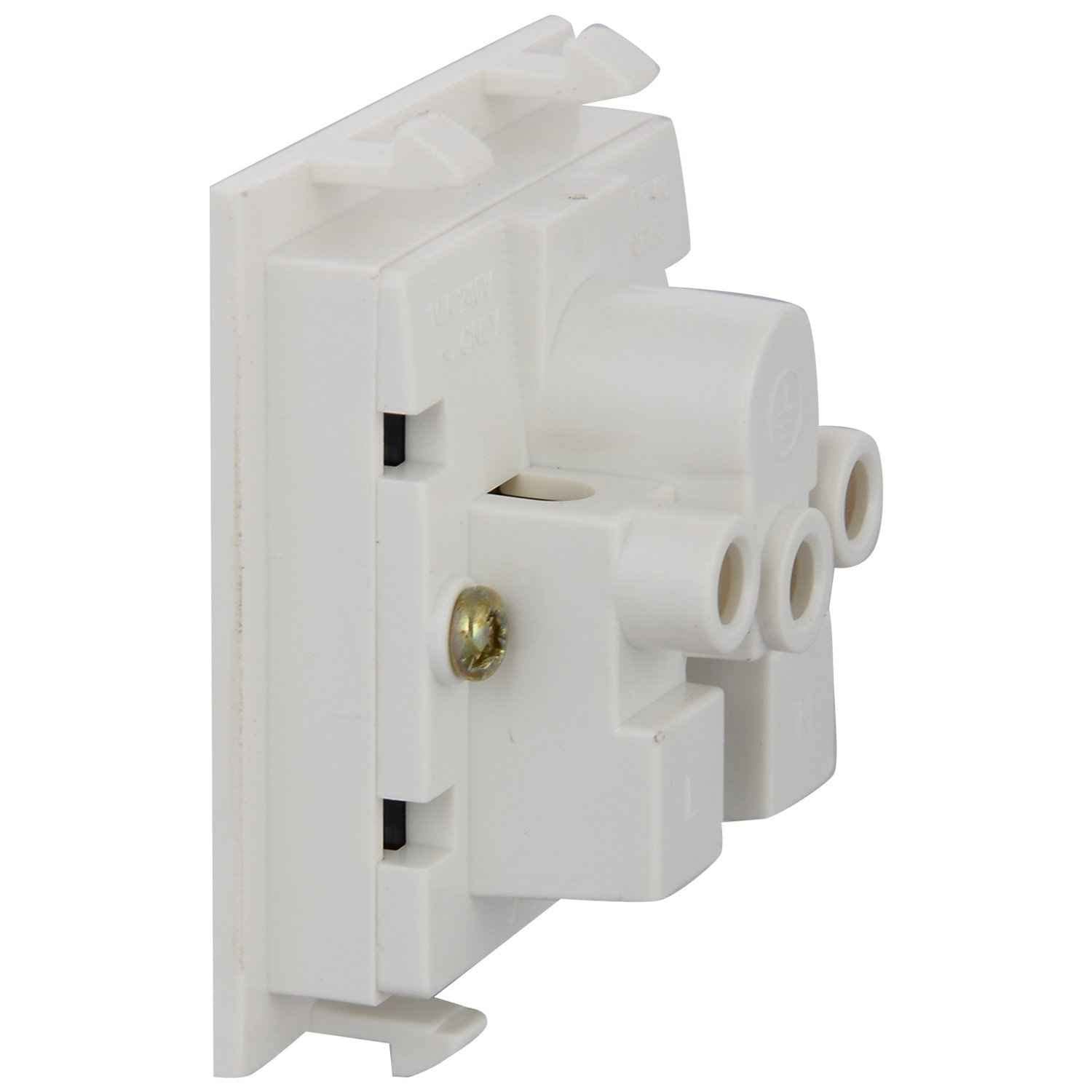 Buy ANCHOR 16 A White Multi Plug Electrical Sockets online at best ...
