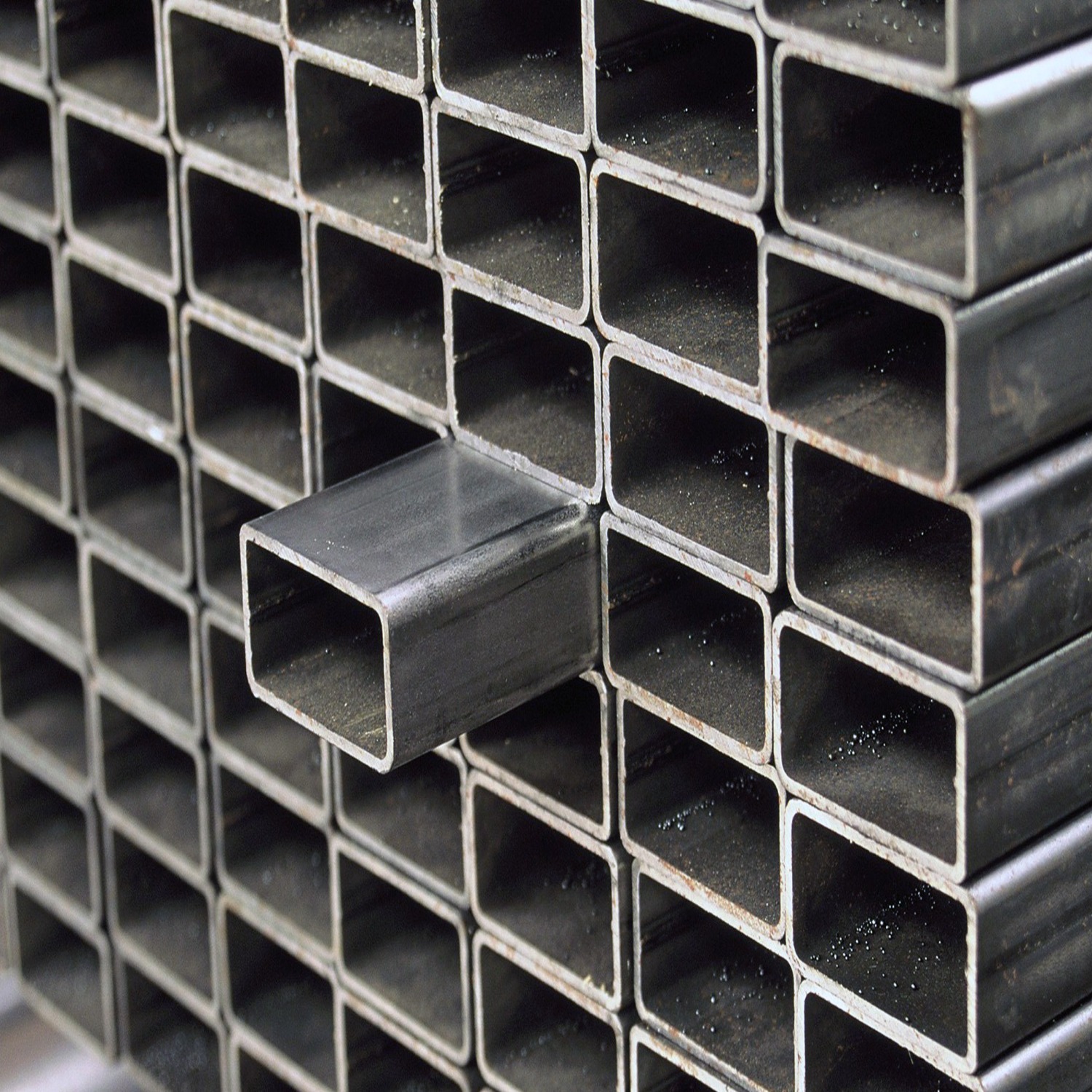 Buy TATA Structura 500 X 200 mm Rectangular Carbon Steel Hollow Section ...