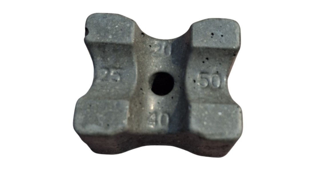 Buy Safestone Reinforced Concrete Square Cover Blocks 25 mm online at ...